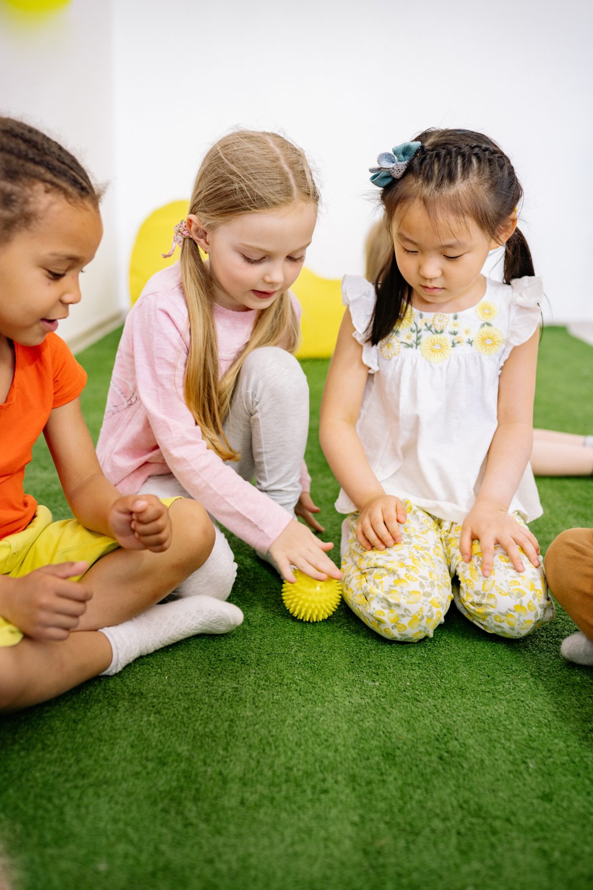 How does working in a group help kids? — Cooee Speech Pathology